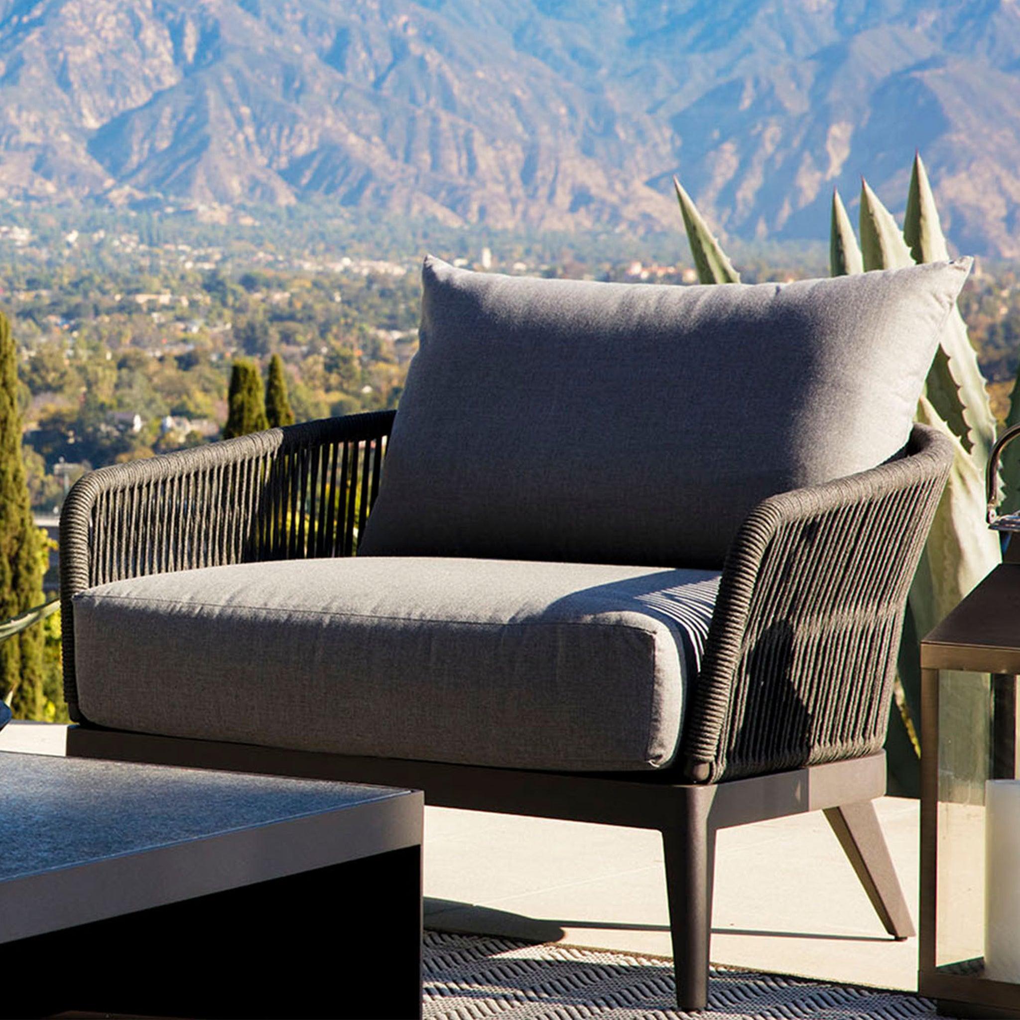 Hamilton Lounge Chair – HARBOUR AU